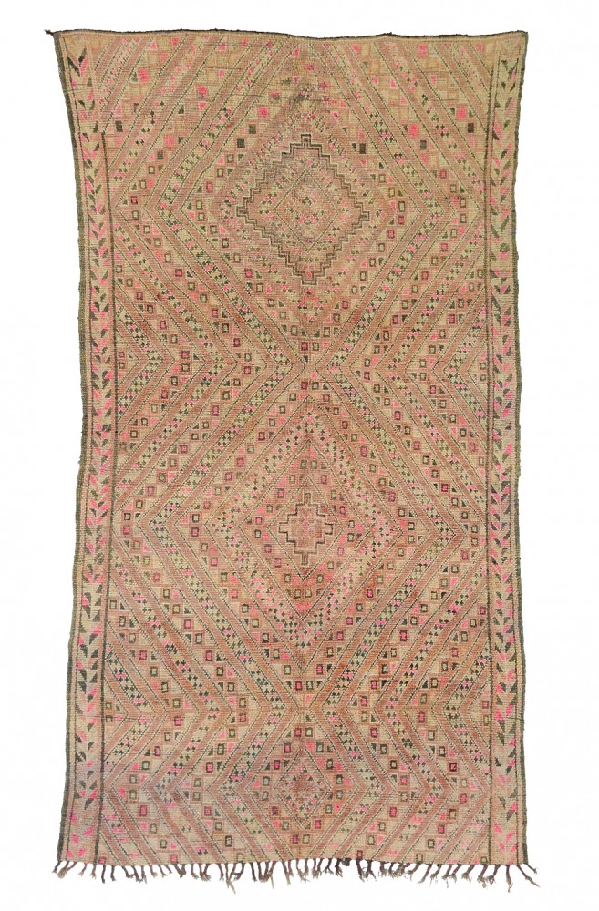 Moroccan Kilim rugs, Amazigh Vintage Rug 1054