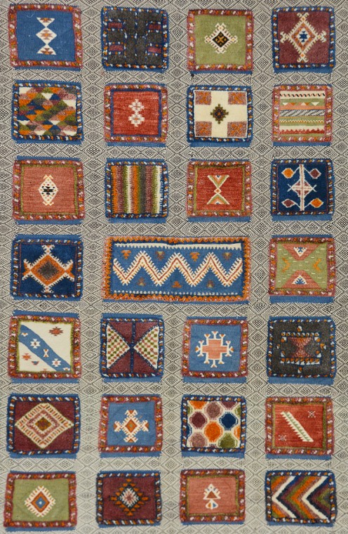 Moroccan Kilim rugs, Amazigh Symbols Rug 1055
