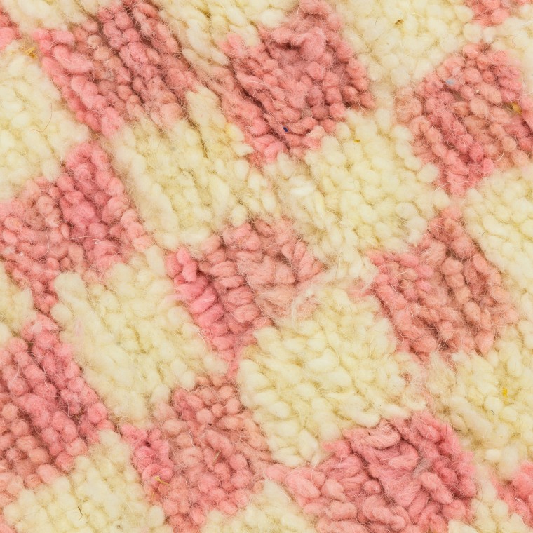 Beni ourain rugs, Pink Checkered Rug 1218